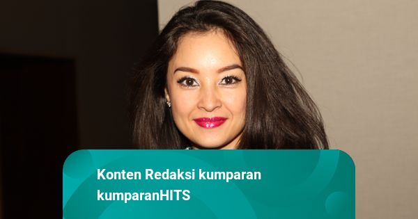 Dirumorkan Pacaran, Putri Patricia Klarifikasi Hubungannya dengan Didi Riyadi | kumparan.com